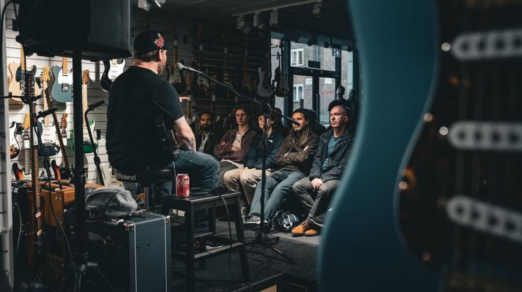 Josh Smith - GuitarGuitar UK Clinic Tour - Laney